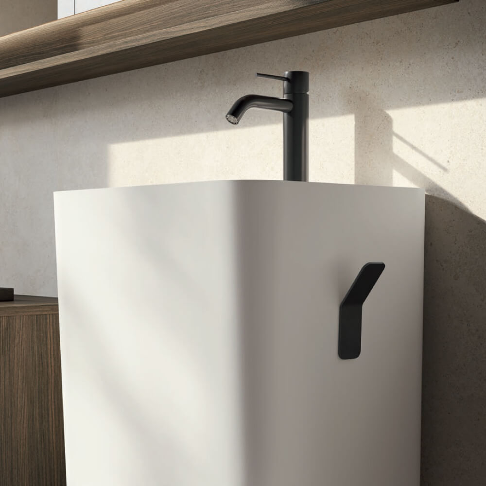 Surf | Matte White High-End Pedestal Sink | Hastings Bath Collection